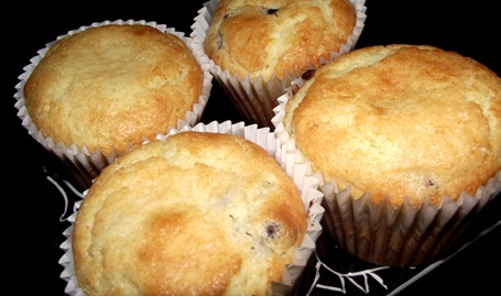 Everything Gourmet: Krusteaz Basic Muffin Mix: Orange Cranberry Muffins